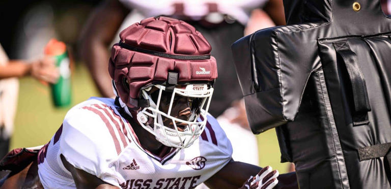 Mississippi State LB Donterry Russell entering the transfer portal