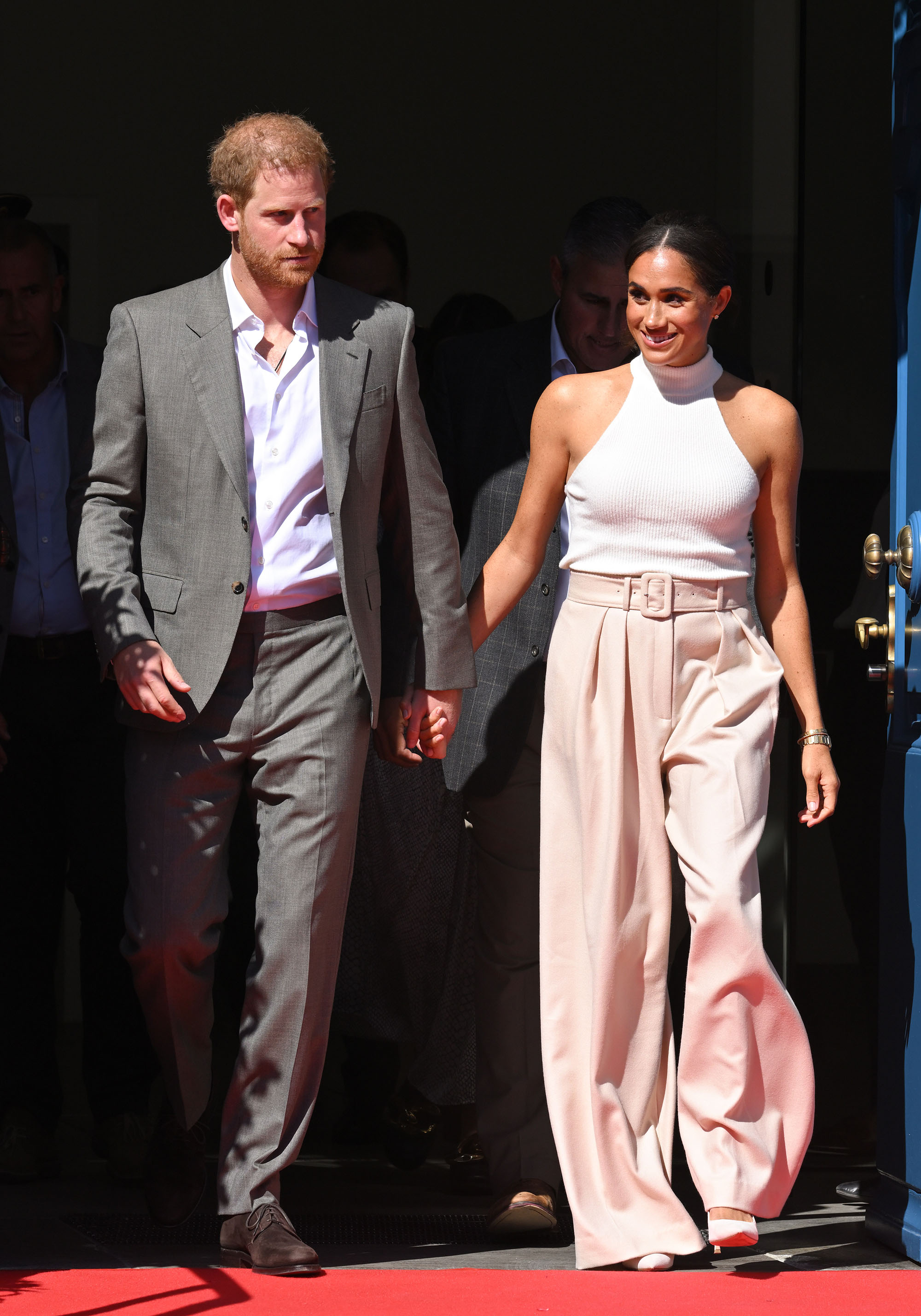 Meghan Markle and Prince Harry wanted full ‘control’ of paparazzi ...