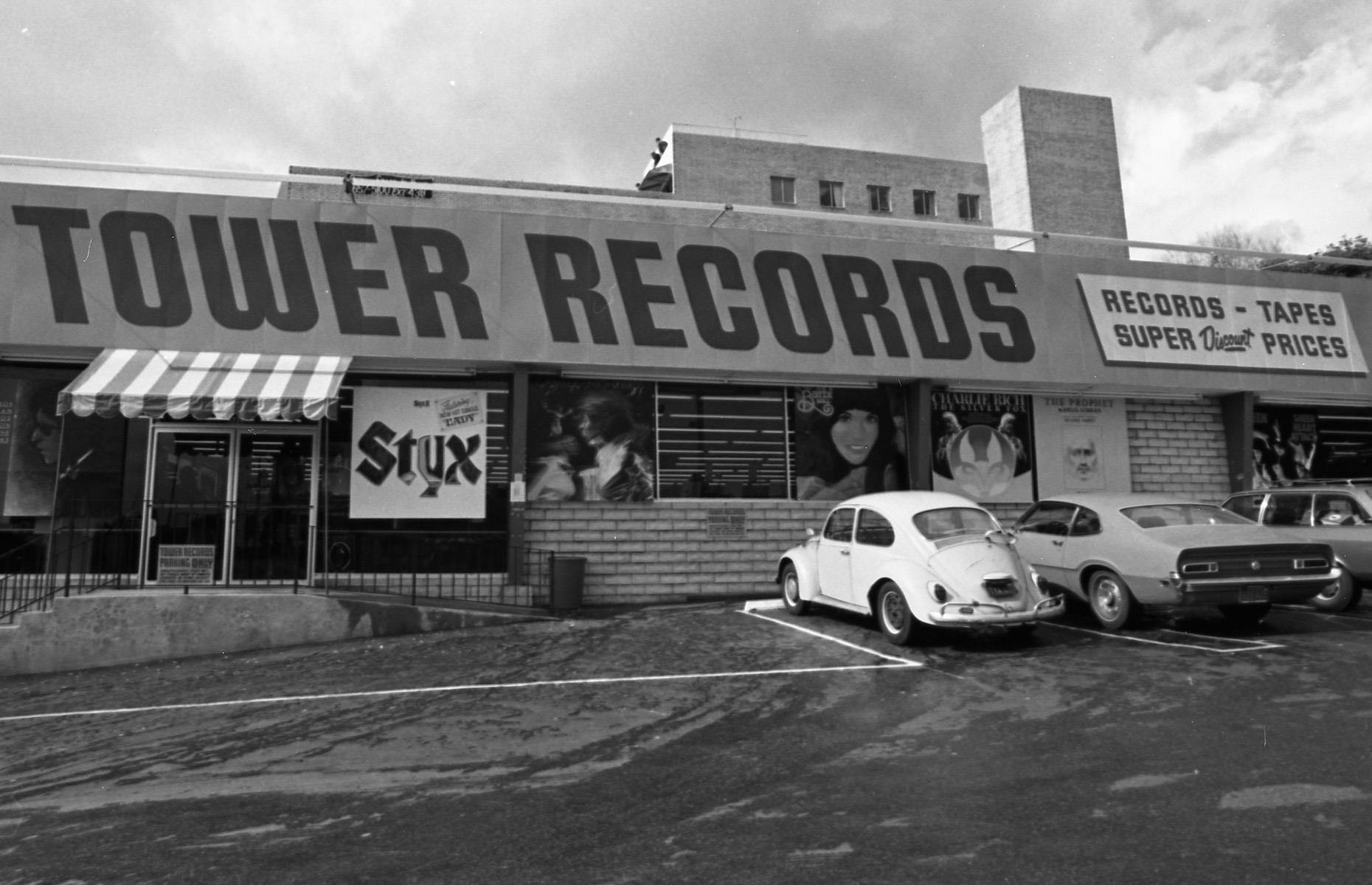 13 beloved US stores that have closed their doors for good