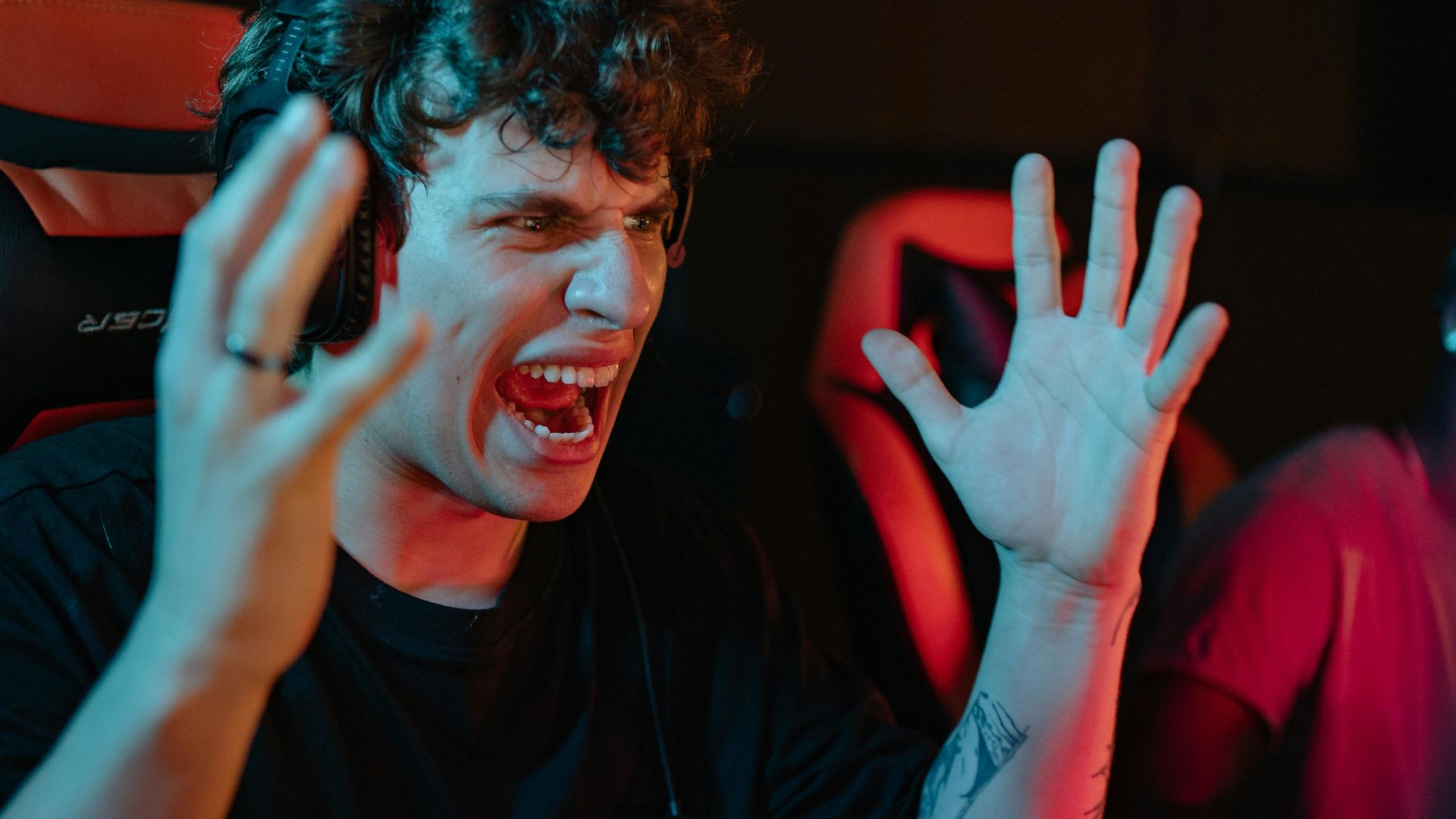 From Rage Quitters To Tryhards: 20 Different Types Of Gamer Personalities