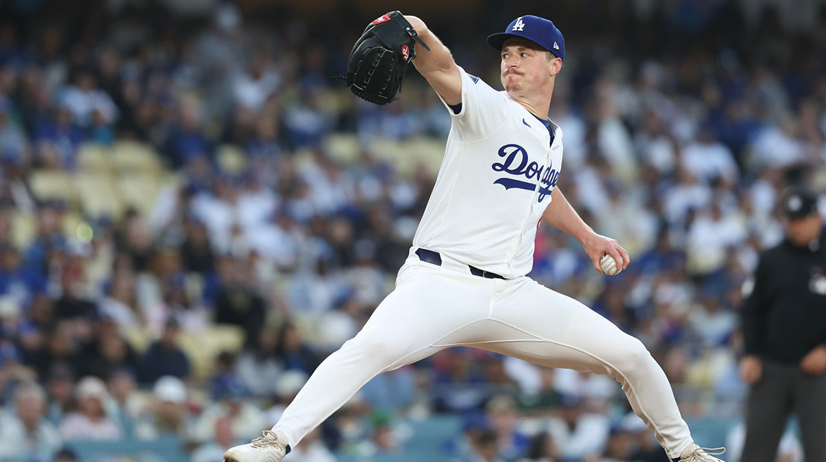 Dave Roberts’ ‘unflappable’ take on emerging Dodgers’ rookie pitcher