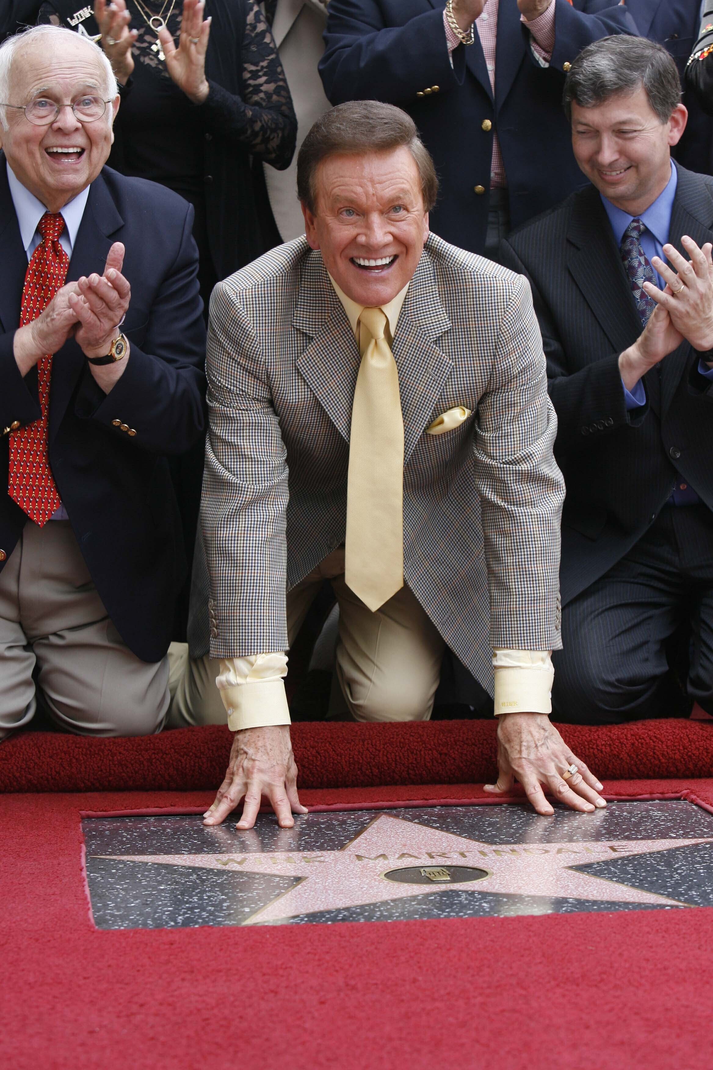 Wink Martindale, prolific game show host, dies at 91