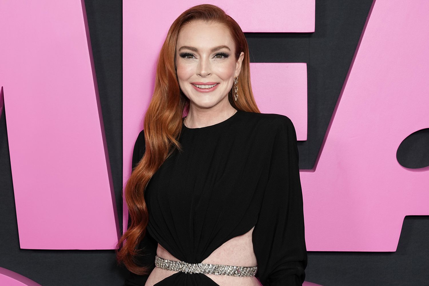 Lindsay Lohan Lands Leading Role in New TV Series — and It Has a ...