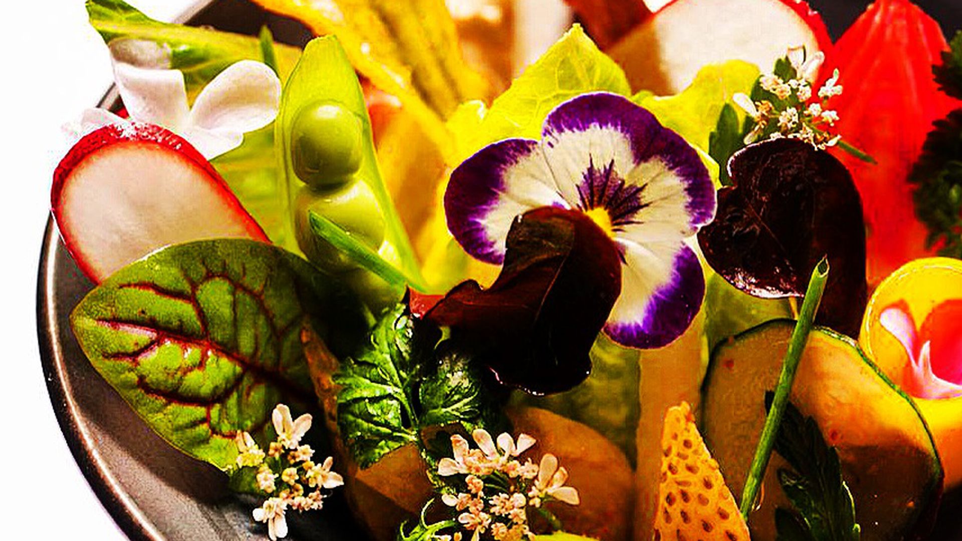 A Chef With Three-Michelin-Star Kitchen Experience Is Popping Up in Austin