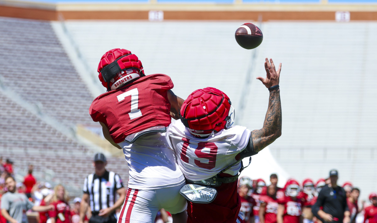 Oklahoma Sooners Lose Players to Transfer Portal Hours After Landing ...