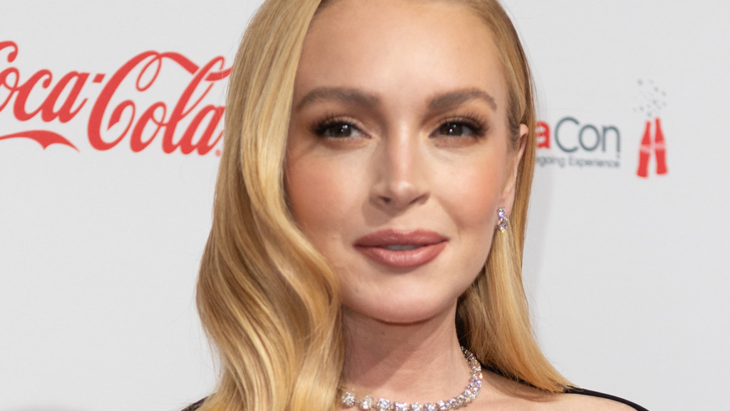 Lindsay Lohan cast in first TV starring role