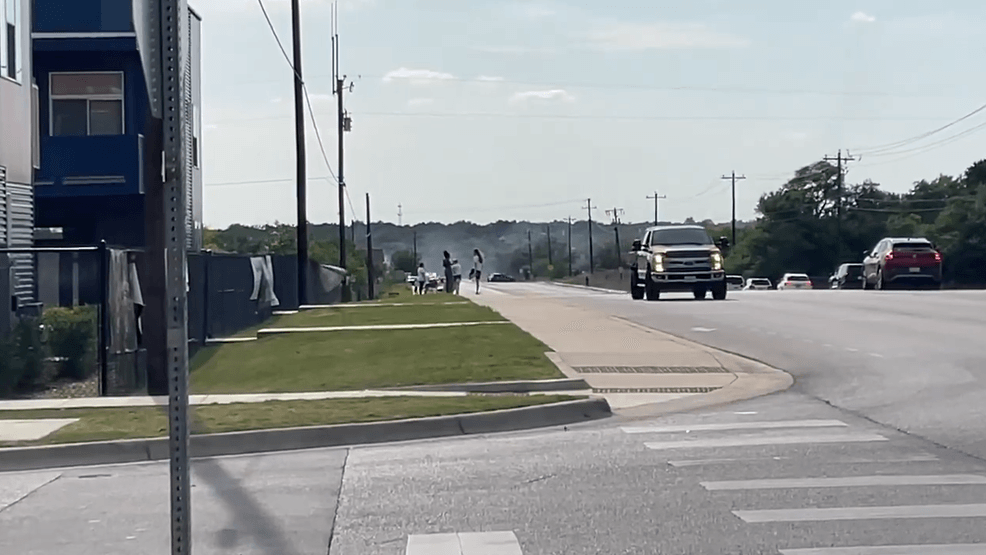 APD Bomb Squad safely detonates explosive device found in South Austin