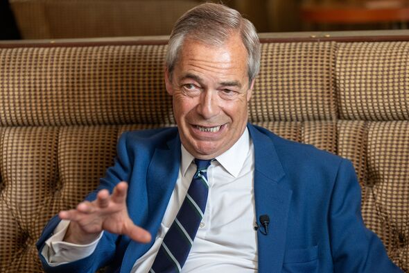 Nigel Farage issues 3-word response to claims France will start ...