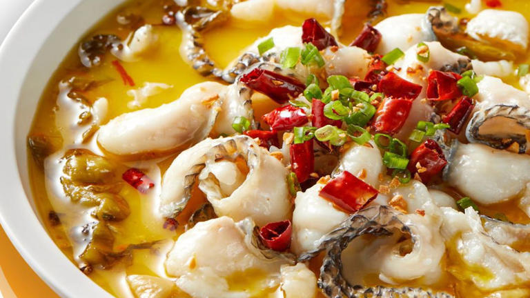 A Chinese Spicy Fish Stew Chain With Over 2,000 Locations Is Opening in ...