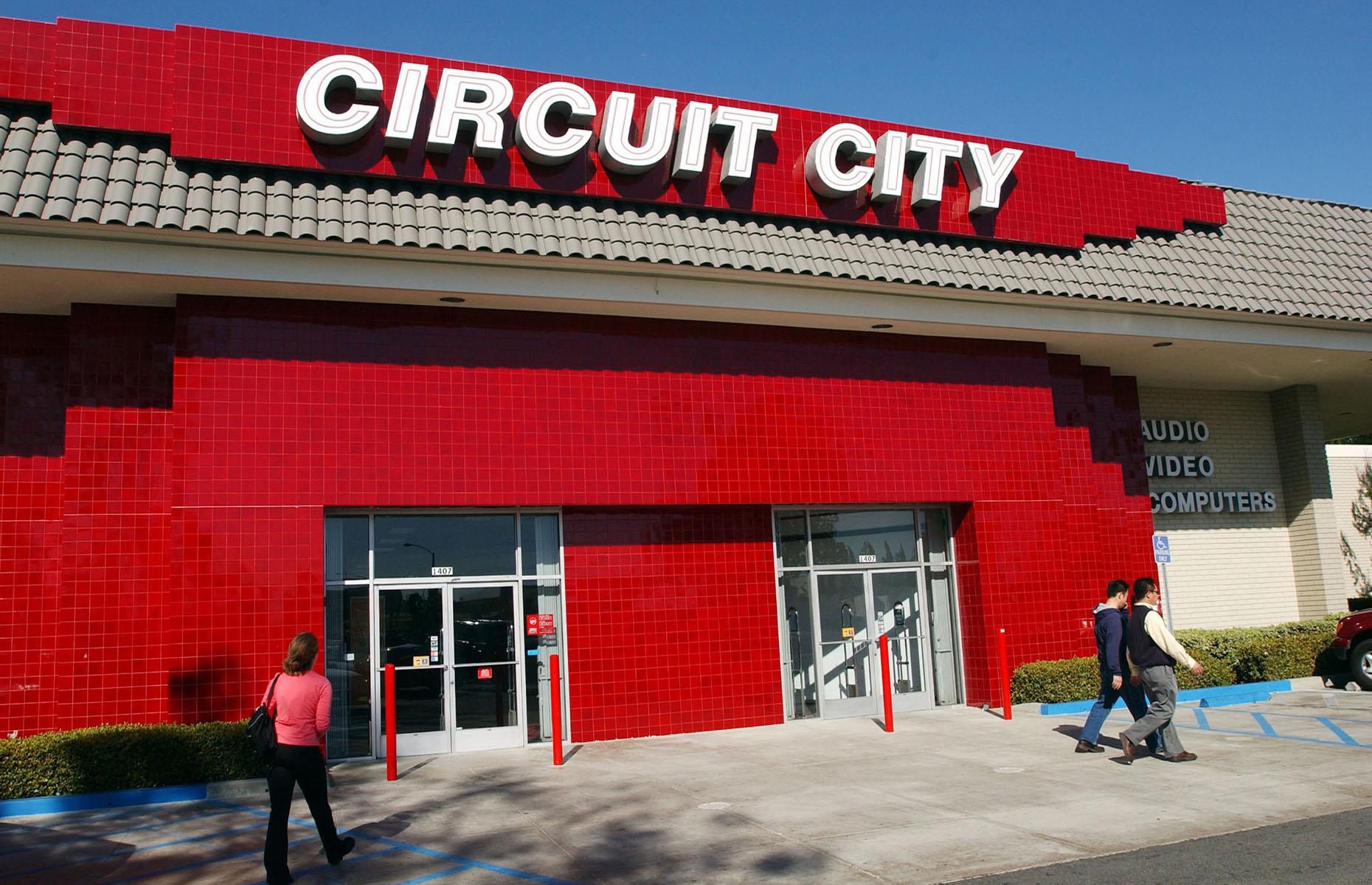 Remembering 13 iconic American stores that are sadly gone forever