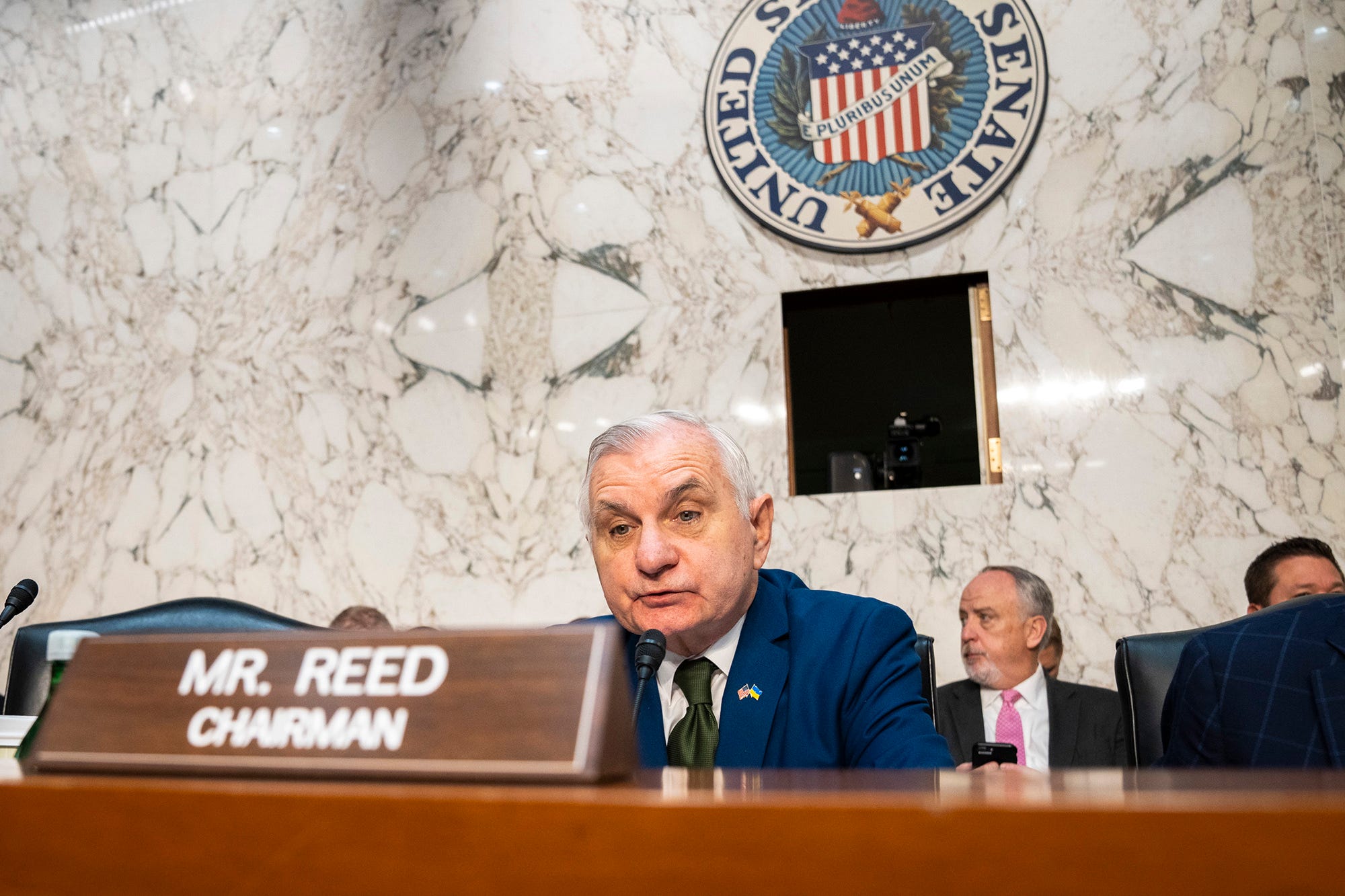 Sen. Reed says he would 'absolutely' consider trip to El Salvador to ...