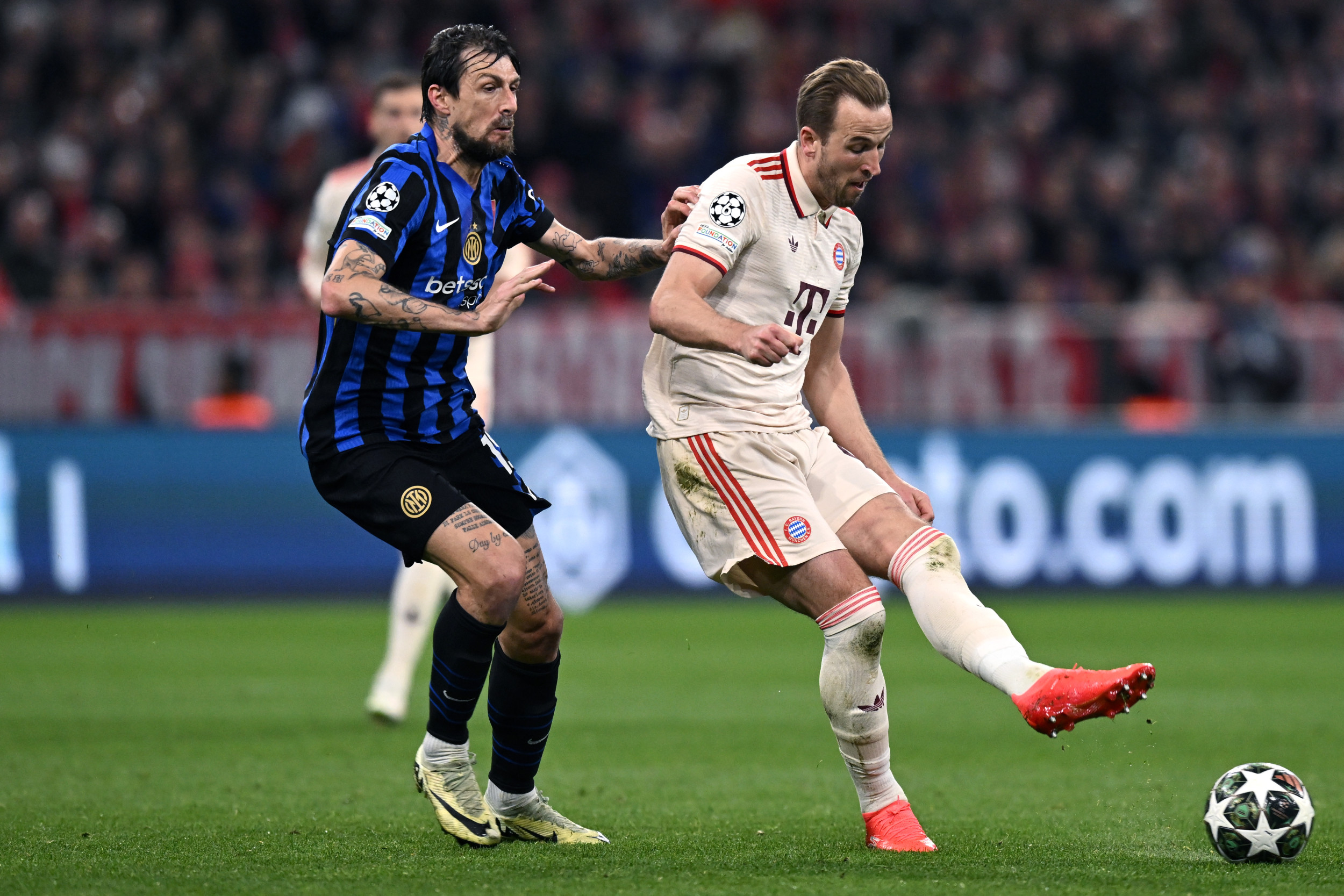 How to Watch Inter Milan vs Bayern Munich: Live Stream UEFA Champions ...