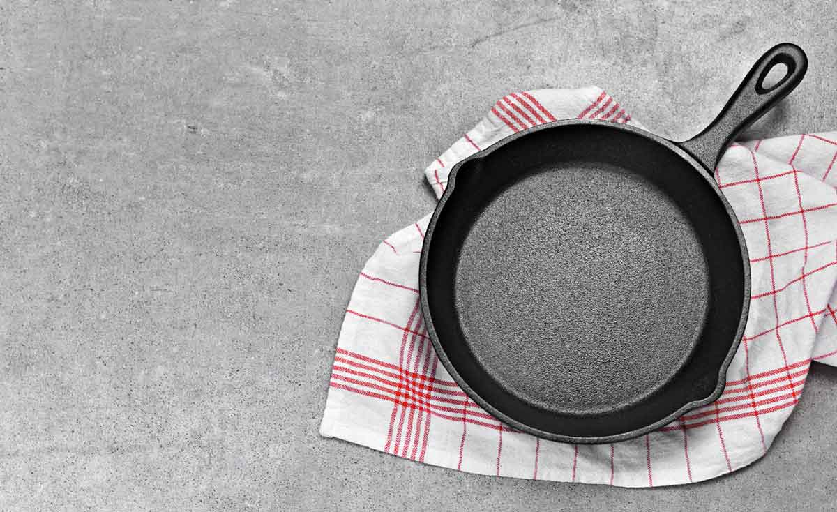 10 Valuable Cast Iron Skillets Hiding in Kitchens Across America