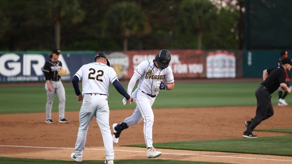 Fredericksburg Nationals defeat Charleston RiverDogs 4-2 in series opener