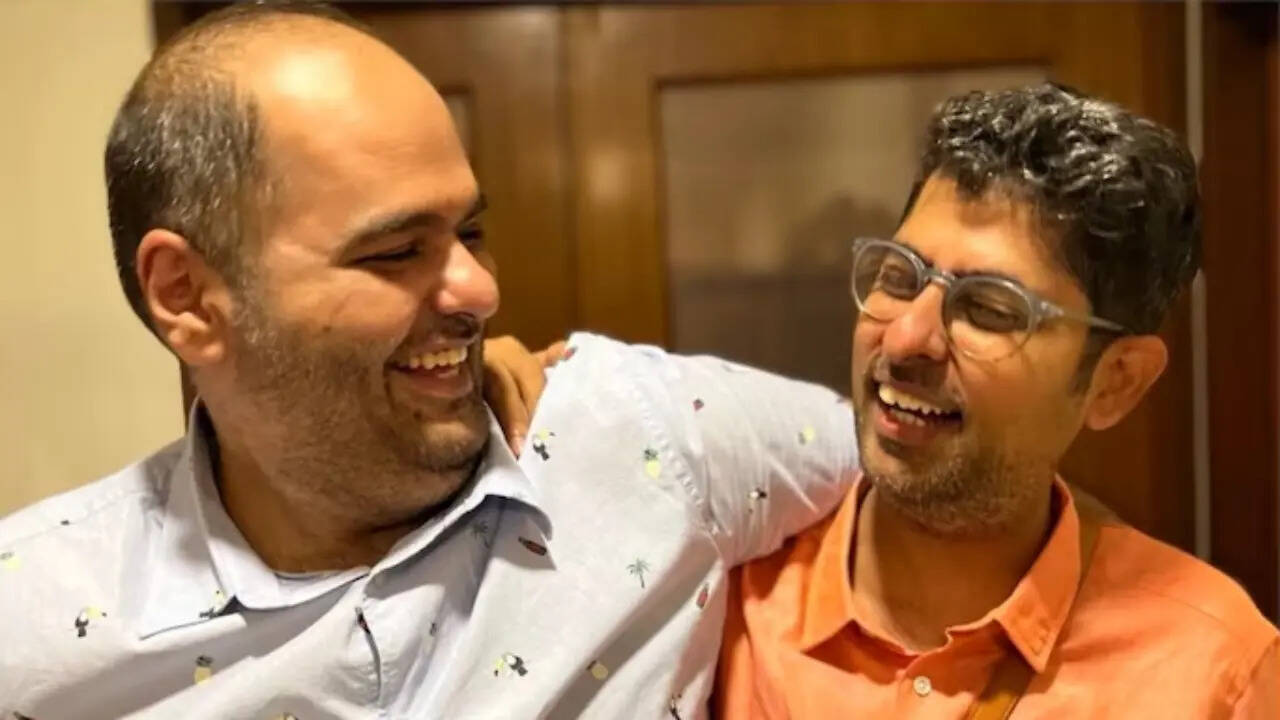 Varun Grover Takes A Dig At Political Party With Disclaimer On New ...