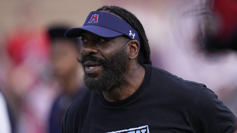 Booker T Drops WWE Name He'd Like To Personally Induct Into Hall Of Fame