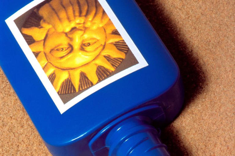 Sunburnt cavemen saved by using 'prehistoric sunscreen' more than ...