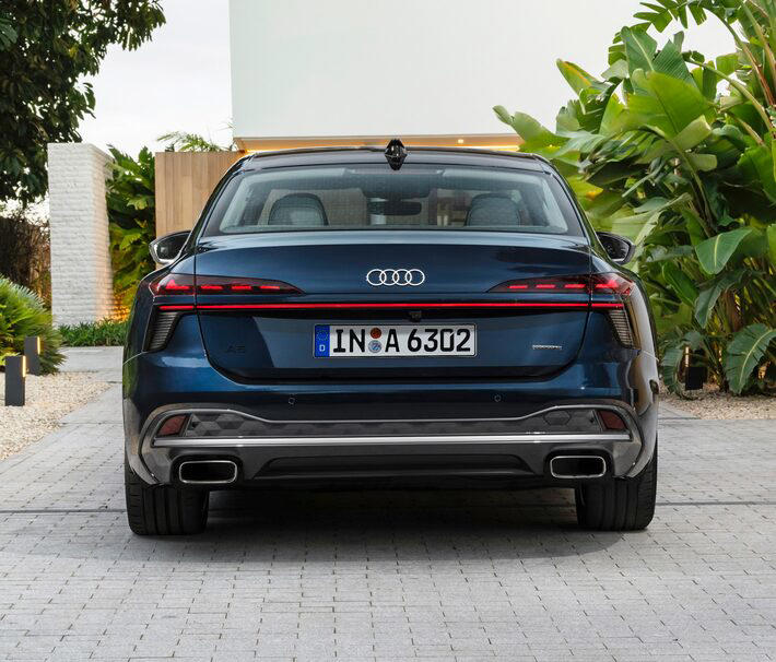 Novo Audi A6 estreia com motor V6 híbrido e carroceria mais ...