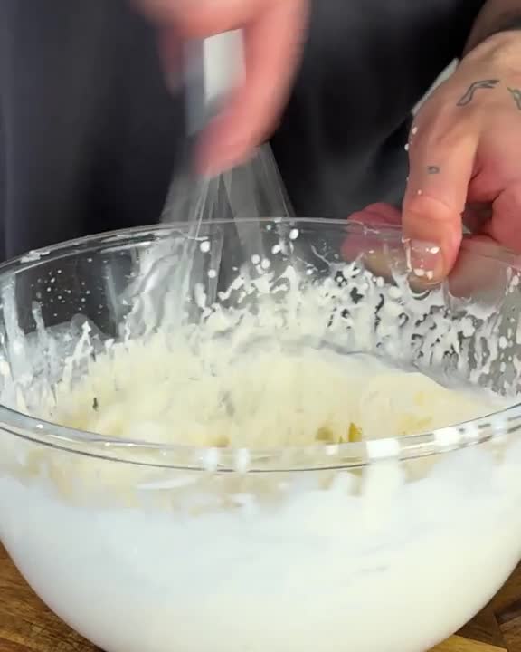 Meghan Markle Viral Cake