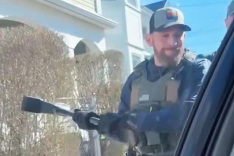 Video Captures Man Dragged Out of Car After Window Is Smashed by ICE ...