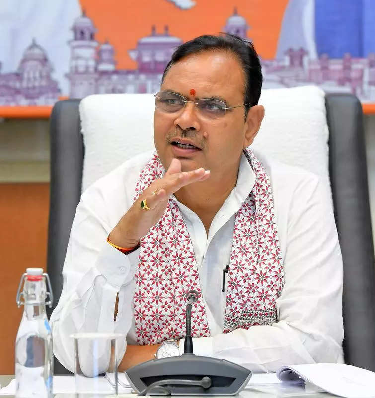 Finish Isarda Dam project by June: CM