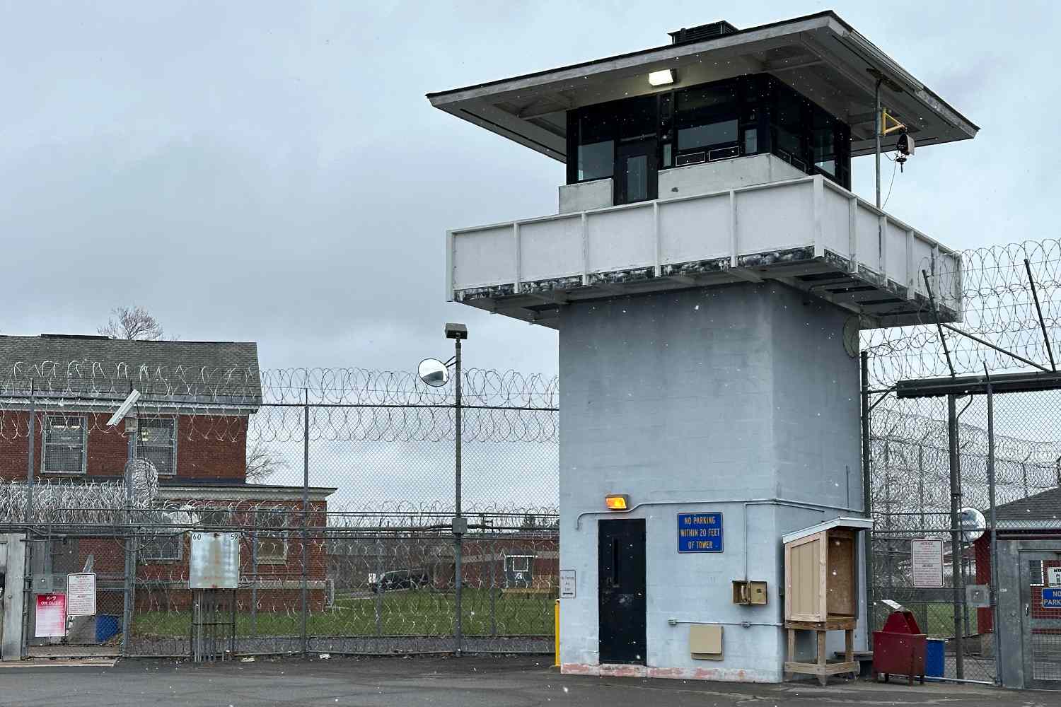 10 Prison Guards Facing Charges, Including 2 for Murder, in Beating ...