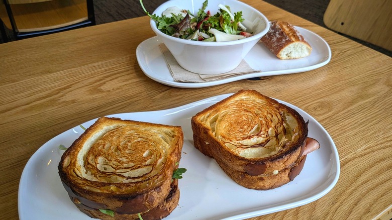 Review: Panera's New Croissant Toast Sandwiches And Strawberry Caprese Salad Are Instant ...