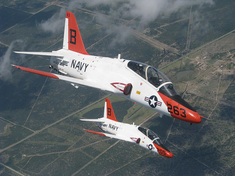 Today in Aviation History: First Flight of the McDonnell-Douglas T-45 ...