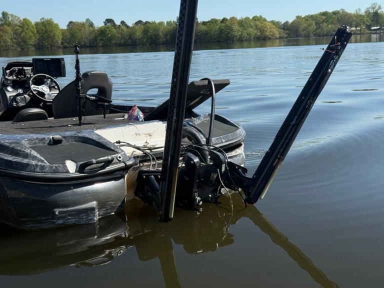 3 dead in multi-boat crash during Major League Fishing tournament in ...