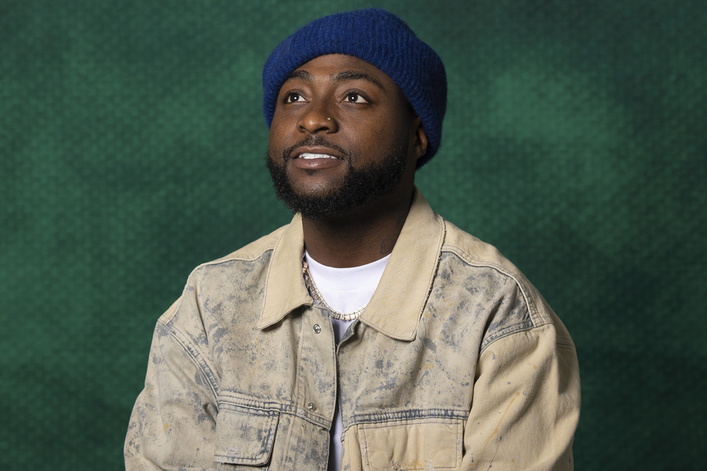 Davido's '5ive' welcomes the Afrobeats megastar into an era of change ...