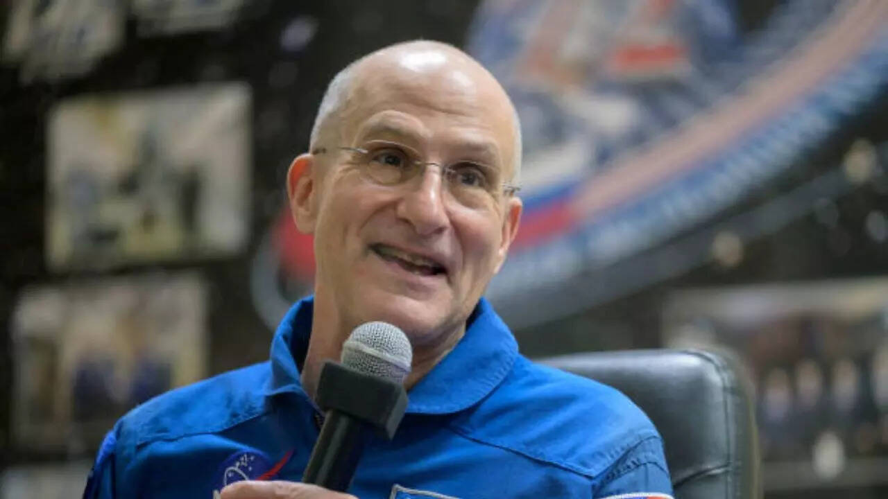 All about Don Pettit, NASA's oldest astronaut set to return to Earth on ...