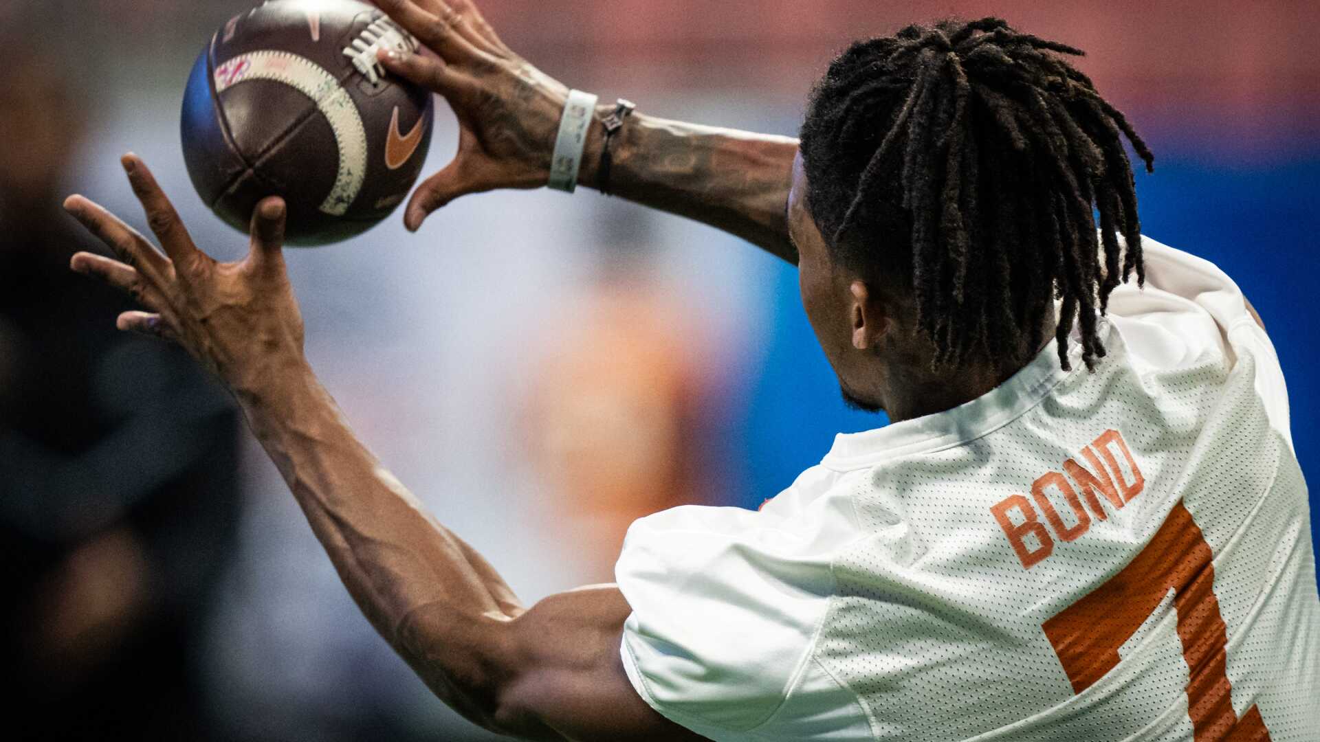 Isaiah Bond sues his accuser