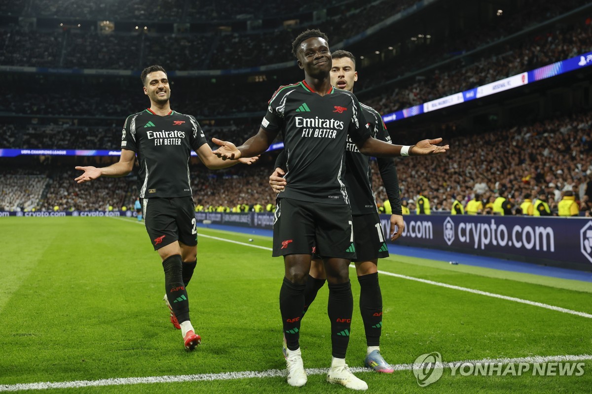 아스널, R.마드리드 제치고 16년 만에 UCL 4강…합계 5-1 완승