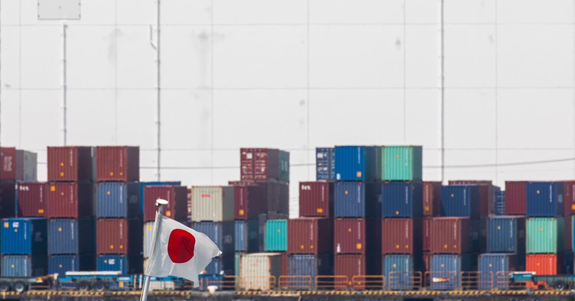 Japan exports growth misses expectations, rising by a modest 3.9% in ...