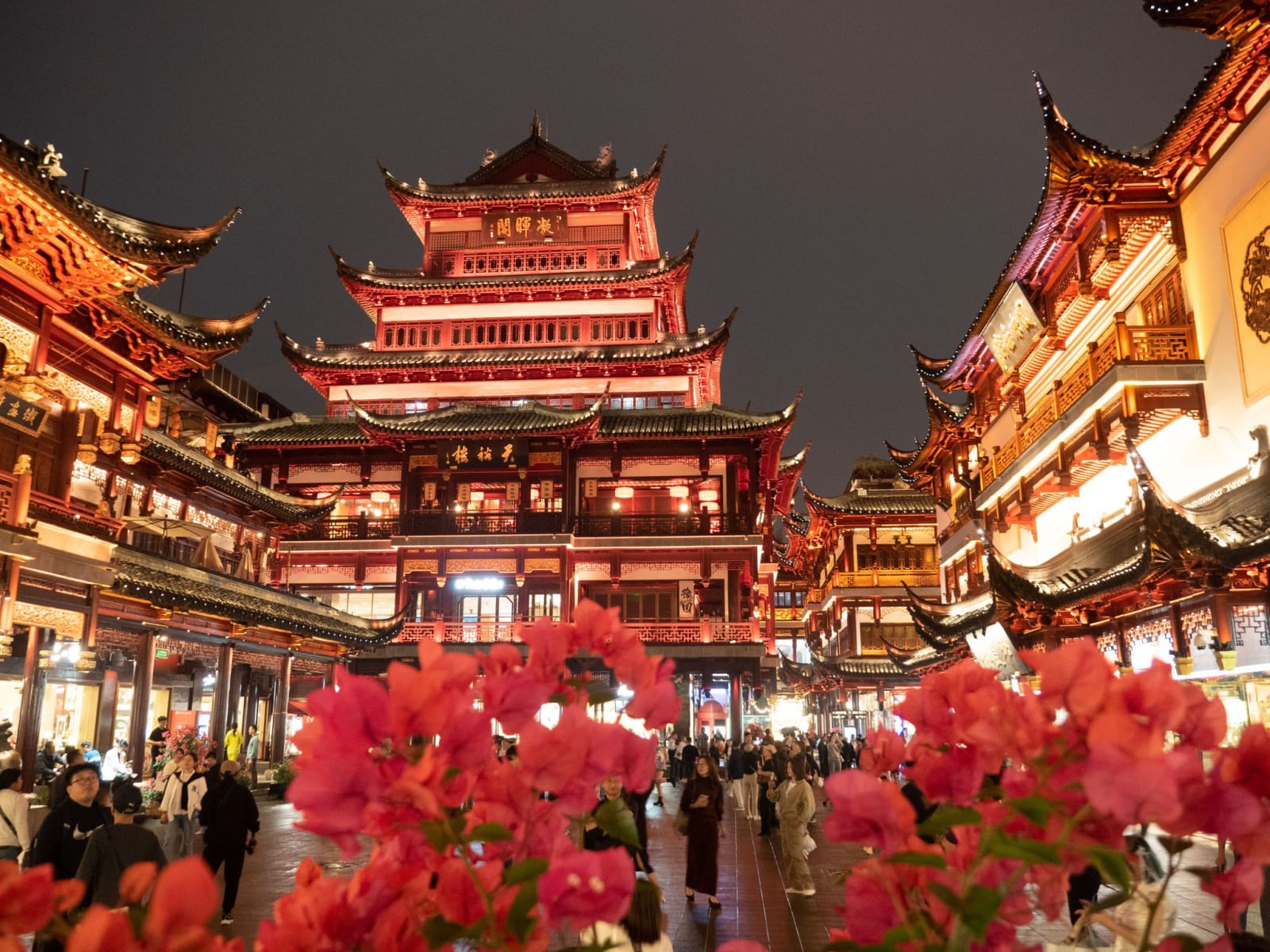 Stroll along The Bund riverside promenade on flying trip to Shanghai