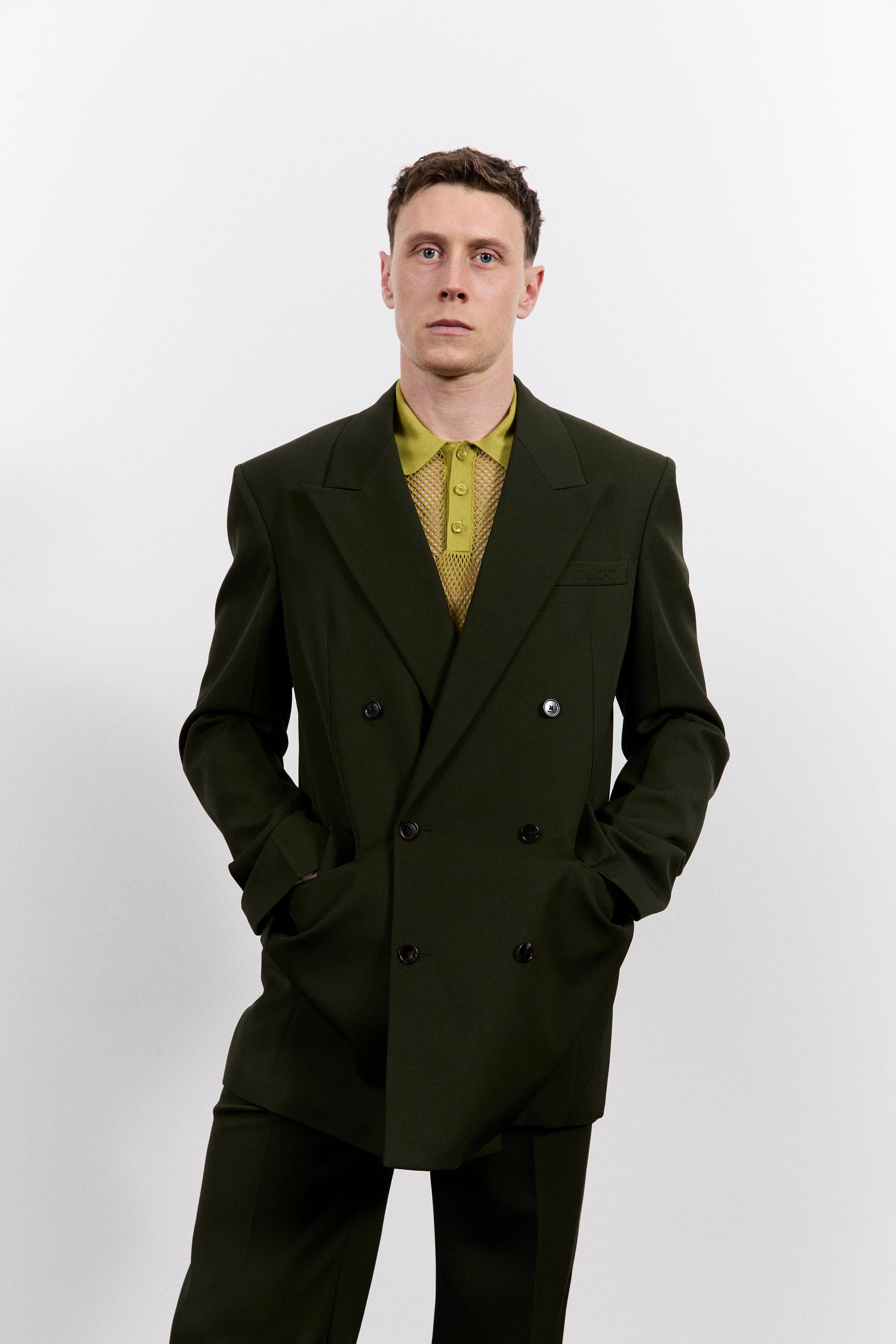 George MacKay: “Es curioso que para promocionar una película sobre el ...