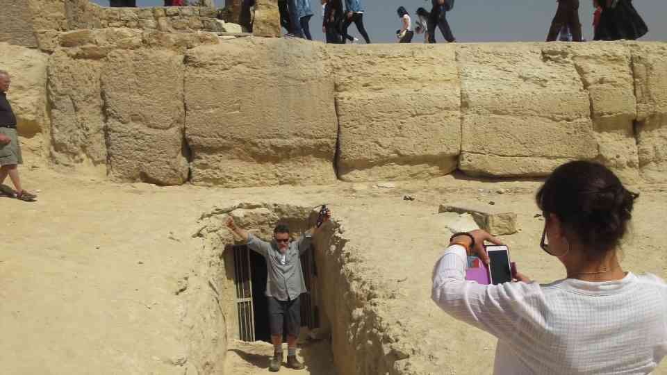 Amazing Osiris Shaft: Exploring Under the Giza Plateau Of Egypt