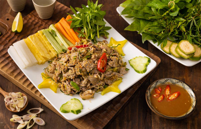 Dê tái chanh vào top các món thịt dê ngon thế giới