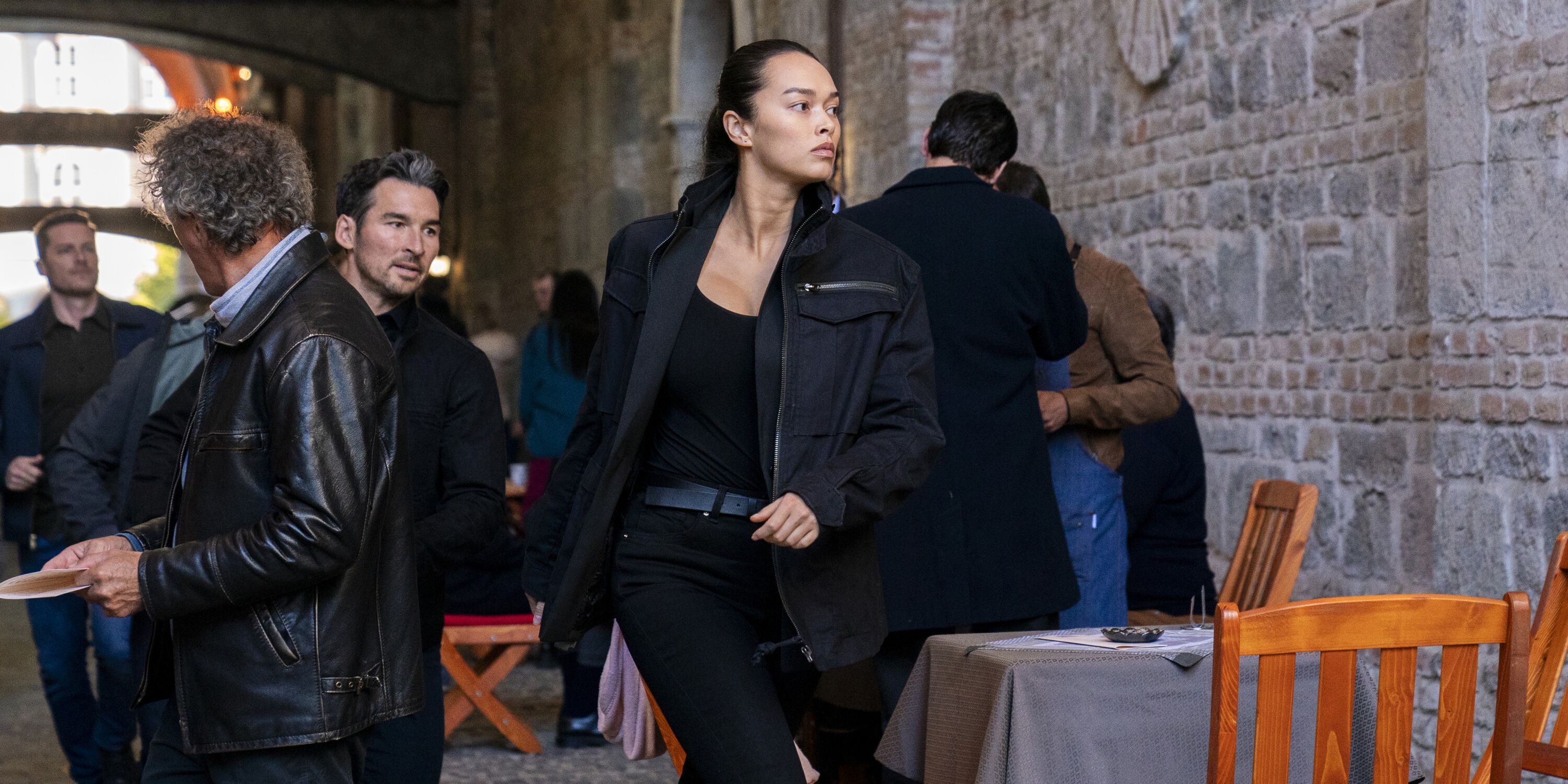 FBI: International Season 4, Episode 18 Makes Up For Ignoring 1 Underrated FlyTeam Member (But ...