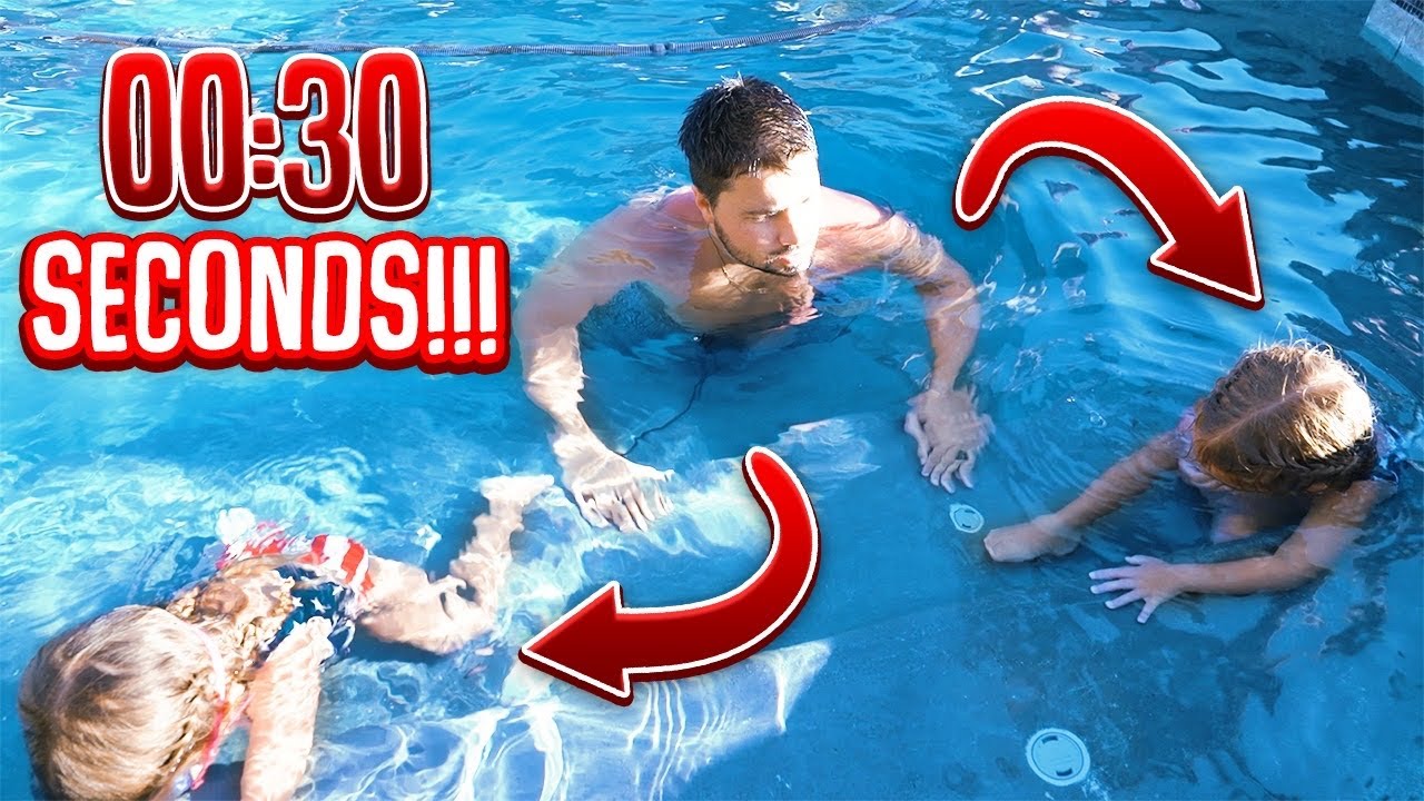 Underwater Challenge: Twins Test Their Breath-Holding Skills