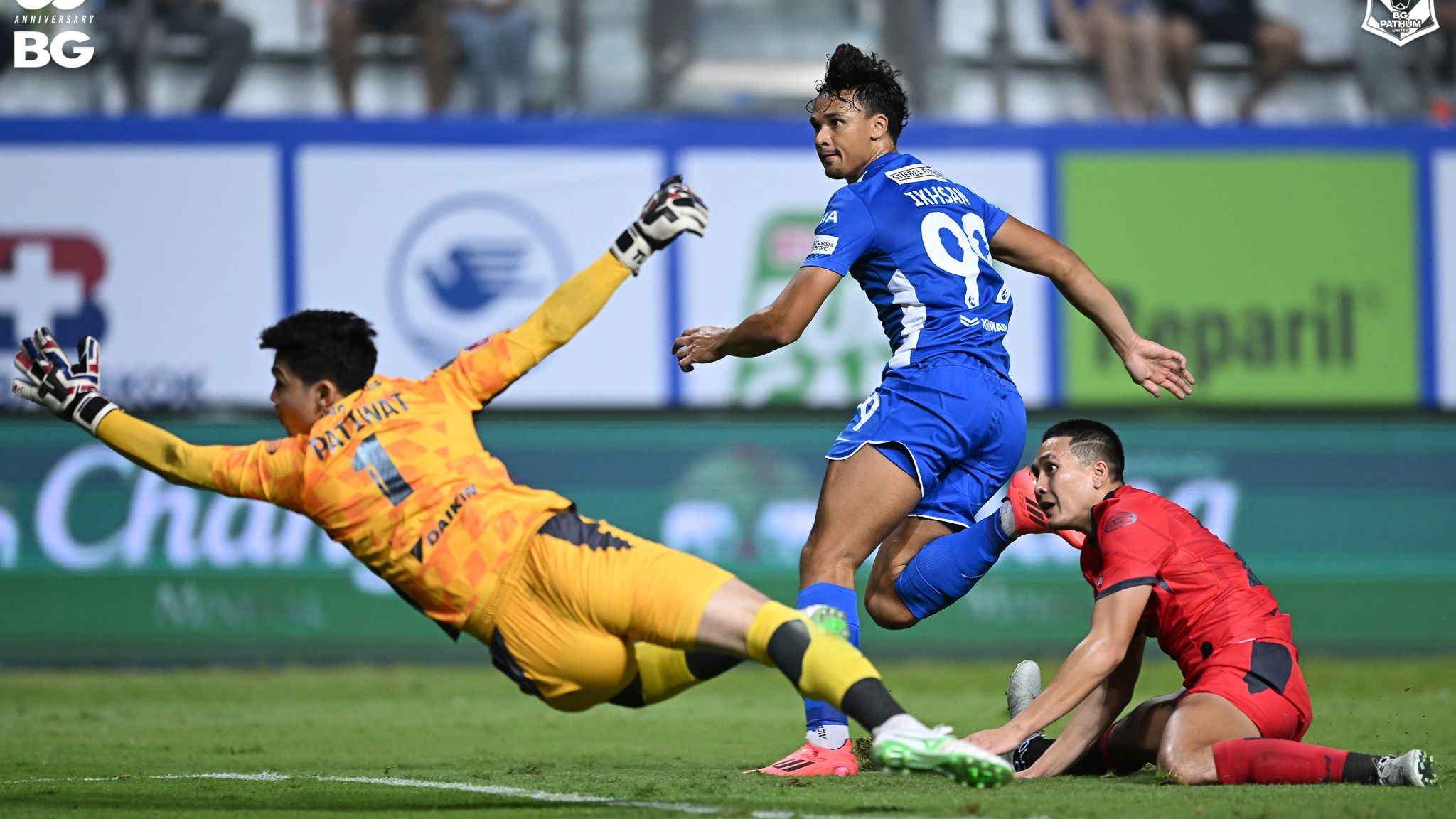 True BG Stadium! บีจีจับมือ True เปลี่ยนชื่อรังเหย้าใหม่ - แบงค็อกใช้ ...