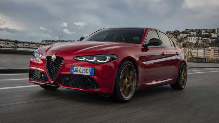 Precios Alfa Romeo Intensa: nueva edición limitada, ya a la venta
