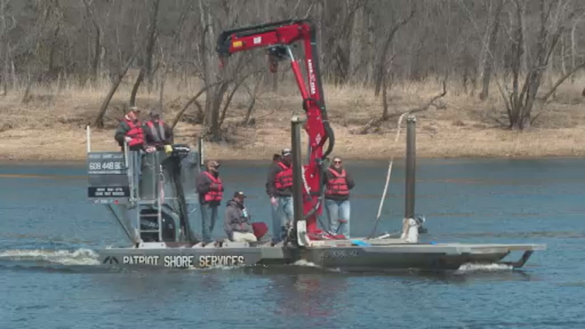 Search for missing boater in Wisconsin Dells draws nationwide support