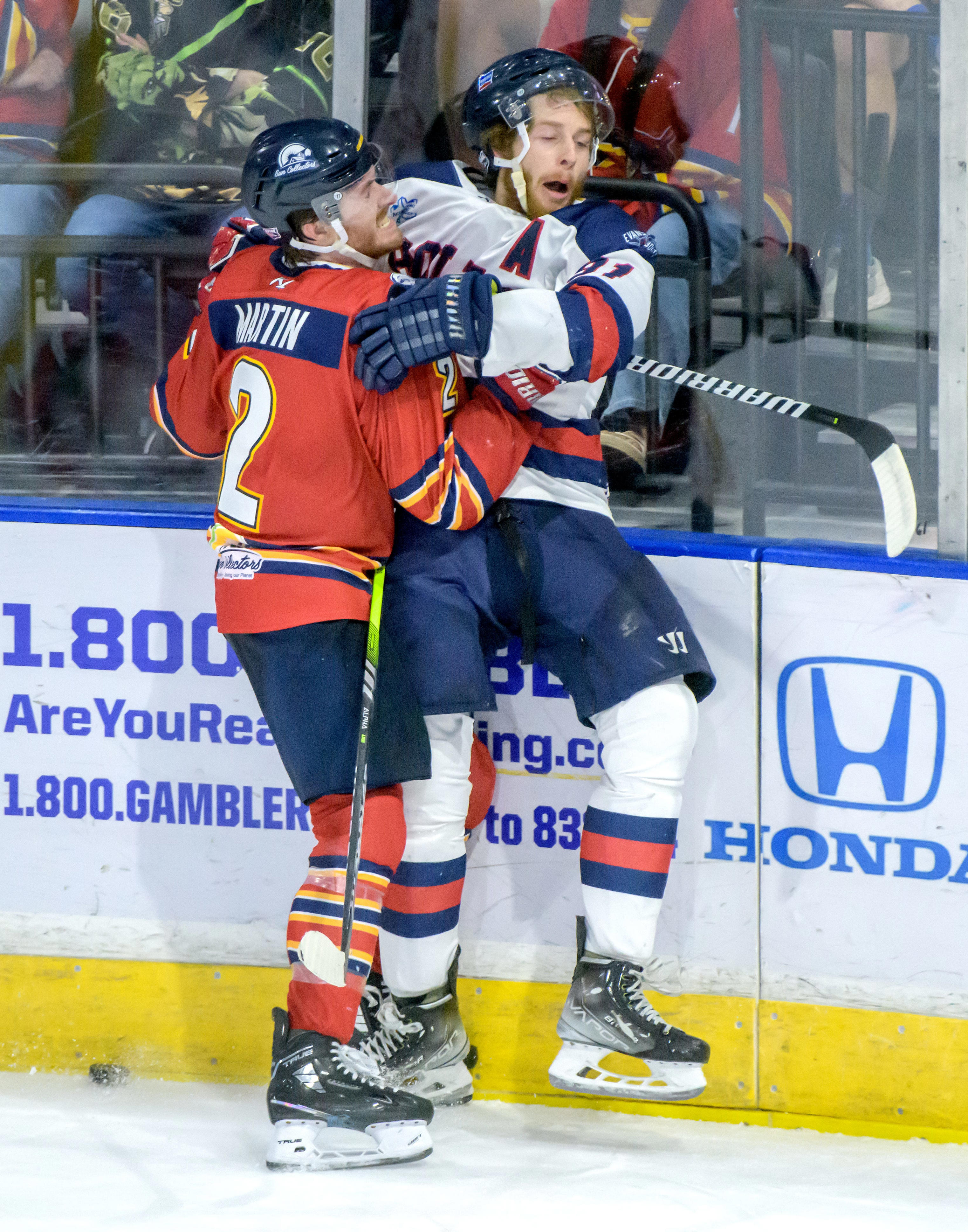 No. 1 Rivermen stunned by No. 7 Evansville with loss in Game 1 of SPHL ...