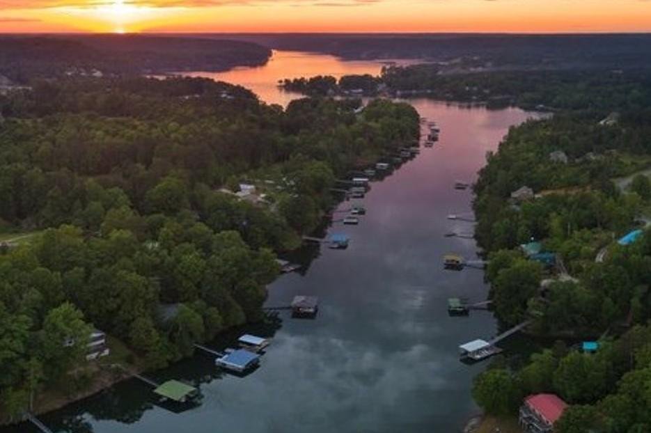 Three dead, three injured after boating crash at Major League Fishing ...