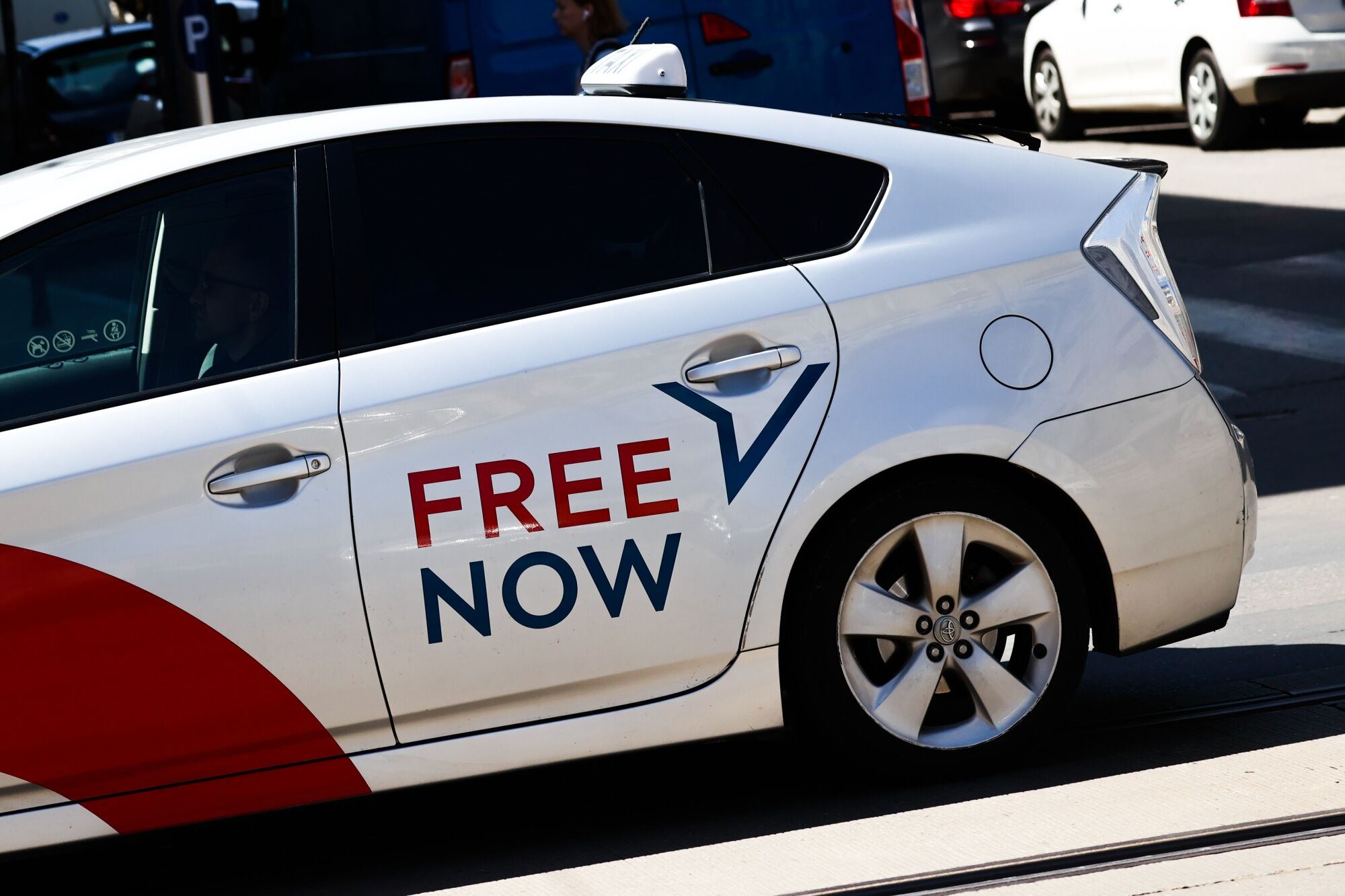 Lyft to Buy Freenow App for $197 Million in Global Expansion