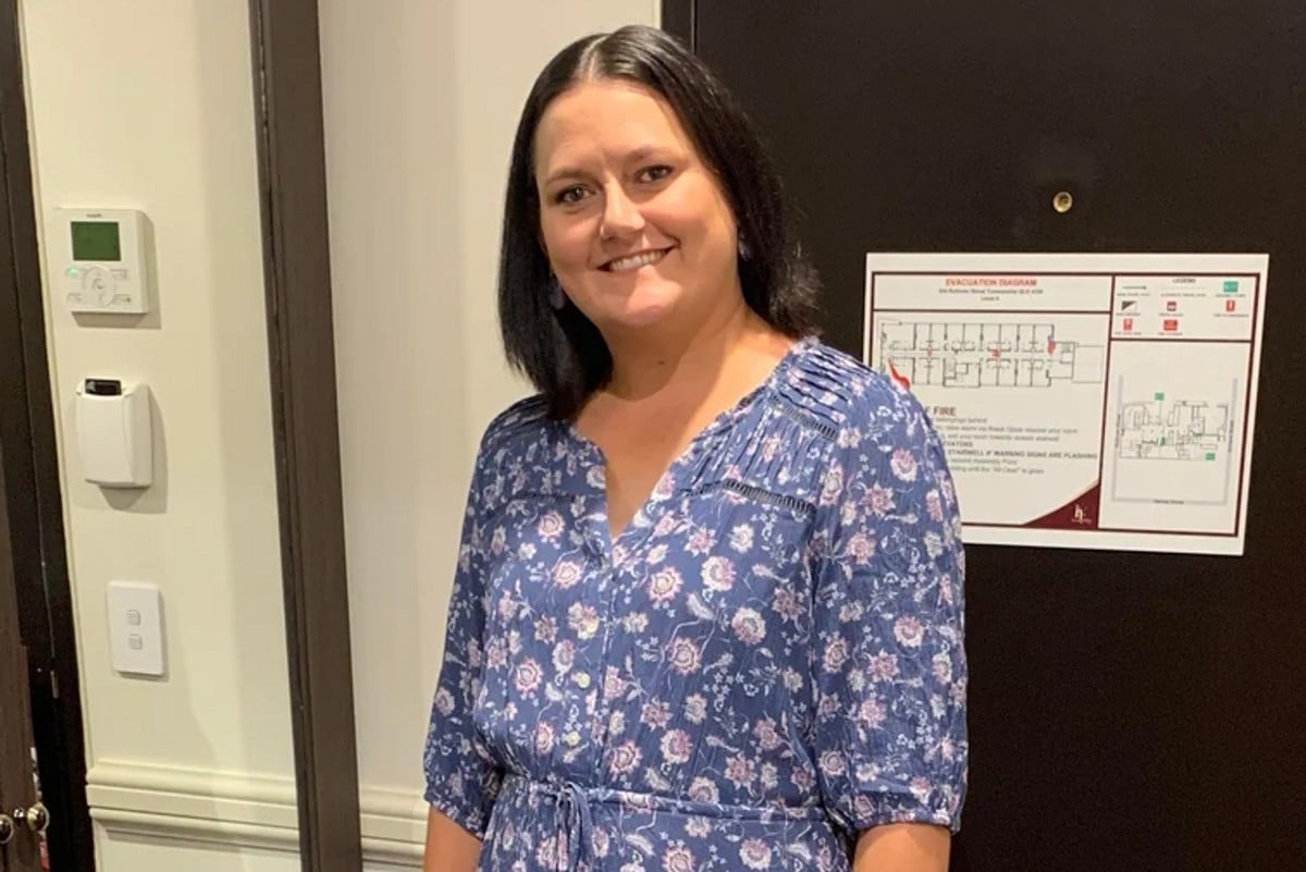 Louise Hunt volunteered to help domestic violence victims. Her husband ...