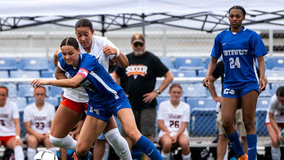 Waukee Northwest jumps to top in latest girls soccer rankings