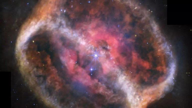 NASA’s James Webb Space Telescope captures the unique hourglass nebula of dying twin stars