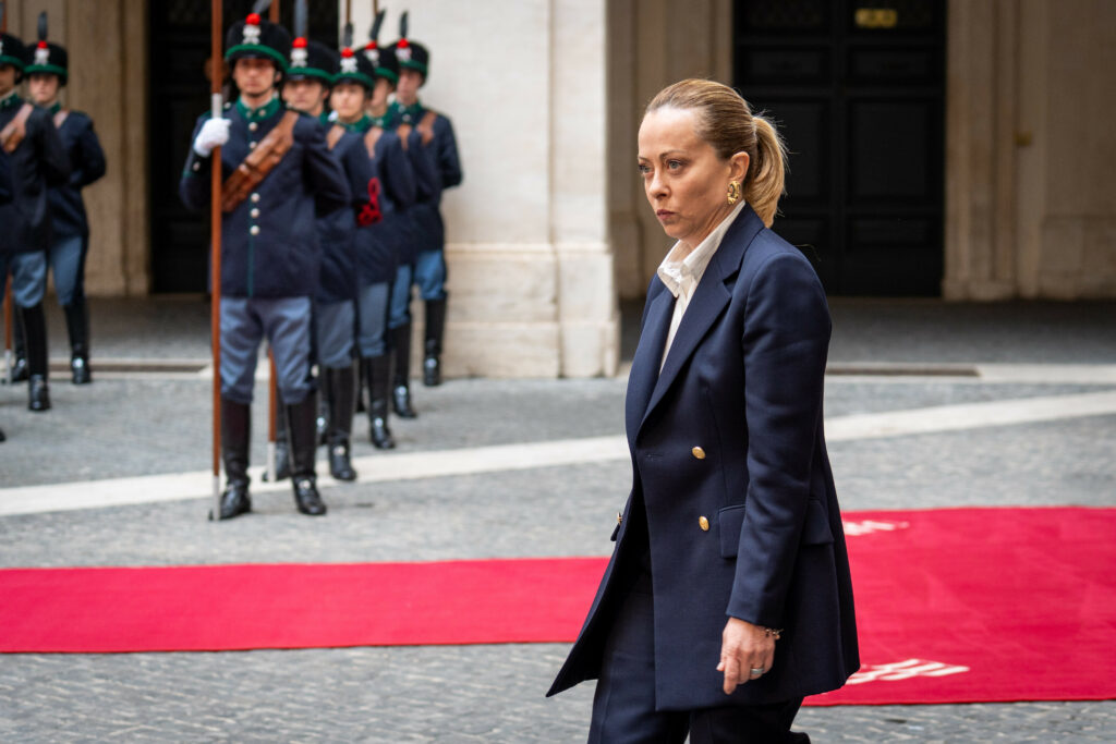 Giorgia Meloni’s reis naar Washington wordt met argusogen gevolgd door ...